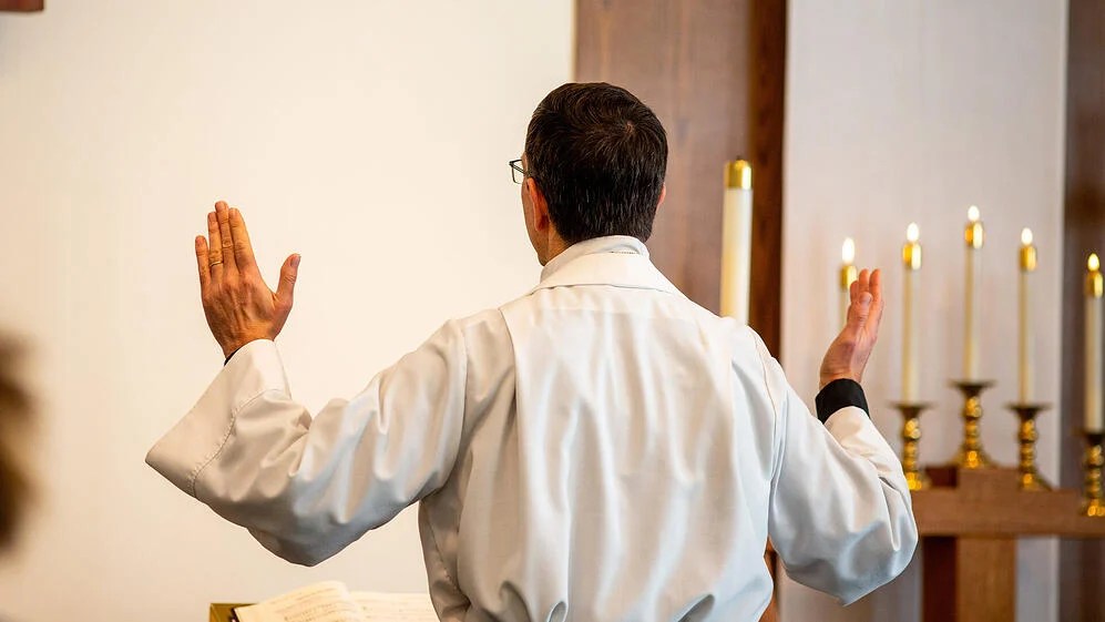 Beckett: Pastoral Thoughts – Pastors Stand in the Long Line of the ...